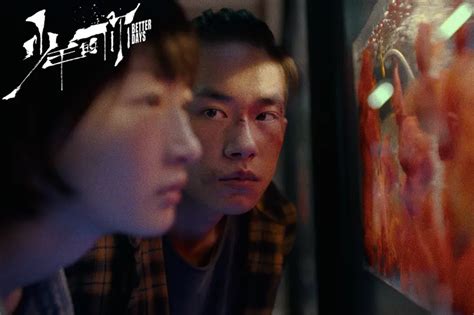 流水的角色挨打的易烊千玺电影奇迹预告发布