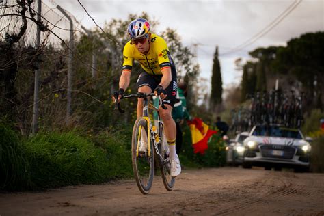 Wout Van Aert Y Sepp Kuss Primeras Estrellas De La Clásica 2025