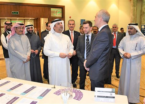 مسؤول كفاءة الطاقة واحتجاز الكربون سلاح البحرين لخفض الانبعاثات الطاقة