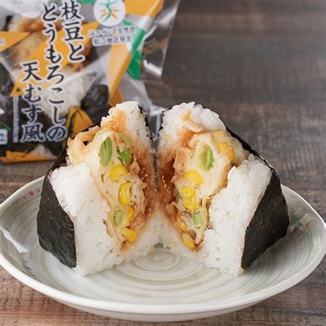 ファミリーマート 枝豆ととうもろこしの天むす風おむすびの感想・クチコミ・値段・価格情報【もぐナビ】
