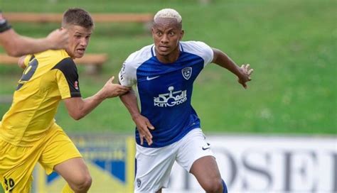 André Carrillo Fue Titular En La Victoria De Su Equipo Al Hilal