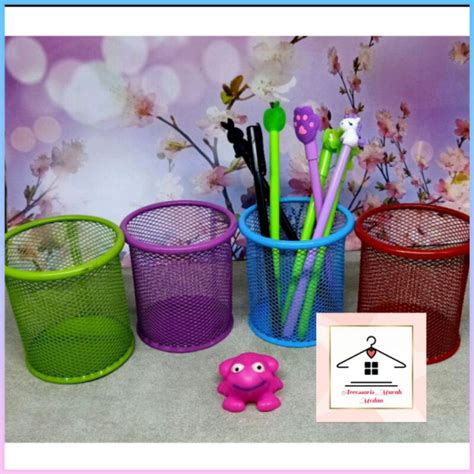 Jual Tempat Alat Tulis Pensil Pena Bulat Petak Besi Shopee Indonesia