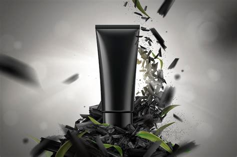 Tube En Plastique Cosmétique Vierge Avec Du Charbon Broyé Et Des