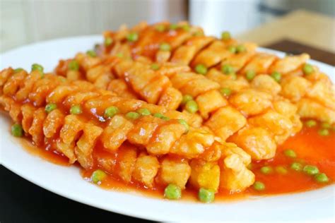 Chỉ Là Cá Sốt Chua Ngọt Nhưng Làm Kiểu Này Ai Cũng Ngỡ Hoa Nở Trên Mâm Cơm
