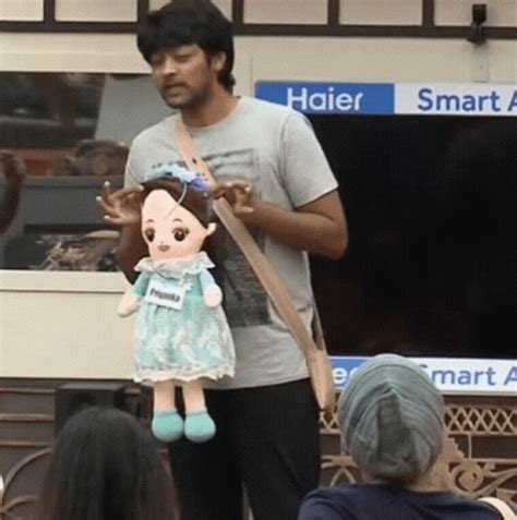 Raju Raju Bhai GIF Raju Raju Bhai Raju Jeyamohan Discover Share GIFs