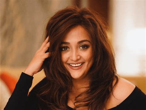Monali Thakur Age Height Weight Husband Songs Biography