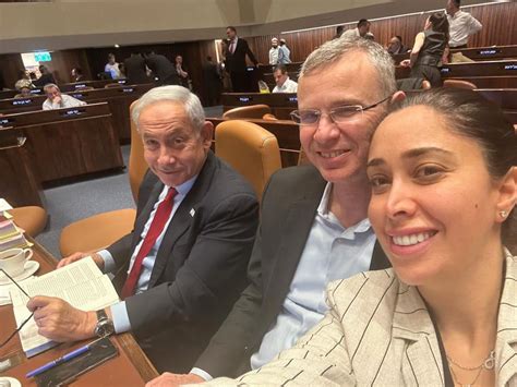 May Golan מאי גולן On Twitter שֶׁהֶחֱיָנוּ וְקִיְּמָנוּ וְהִגִּיעָנוּ