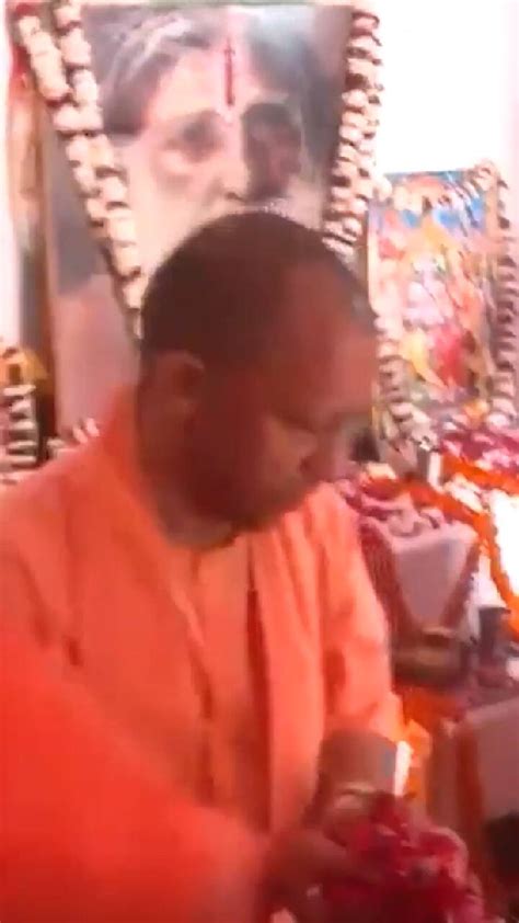 Cm Yogi परमहंस रामचंद्र दास को सीएम योगी ने अर्पित की श्रद्धांजलि