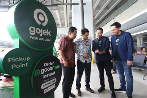 Steven Halim On Linkedin New Gocar Luxe Hits The Road At Soekarno