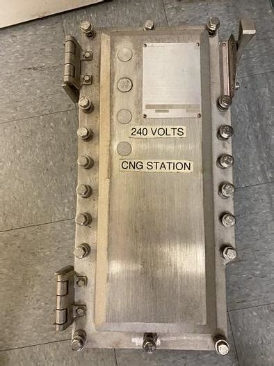 Used Cooper Crouse Hinds Explosion Proof Disconnect Switch Ebmbbfdw