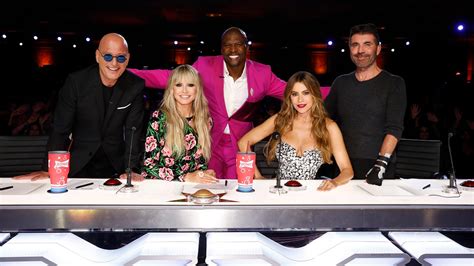 ‘agt Judge Heidi Klum Shares If Shell Play Matchmaker For Recently