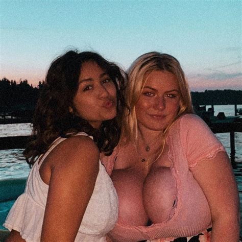 Busty Bbw 18 Porn Pictures Xxx Photos Sex Images 3776084 Pictoa