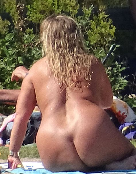 Mmmmm December 2015 Voyeur Web