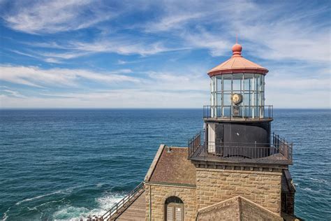 Point Sur Lighthouse How To See A Scenic Big Sur Sight