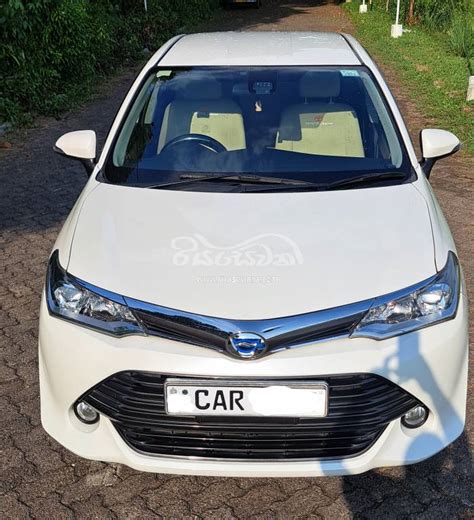 Toyota Axio G Grade Used 2016 Hybrid Negotiable Sri Lanka