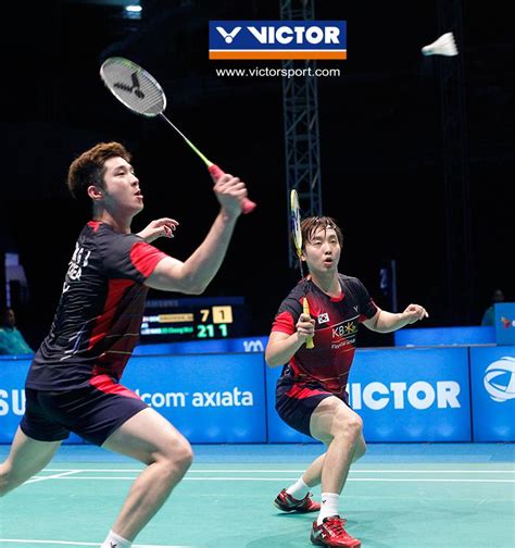 Victor Jetspeed S 12 Badminton Racket Green [frame Only]