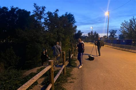 Marseille Le Corps Dun Enfant De 12 Ans Porteur De Plaies à Larme