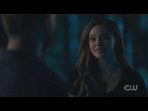 Hope And Alaric Talk About Landon Josie And Landon Kiss Legacies