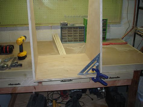 Squaring Sides Adam Goerdt