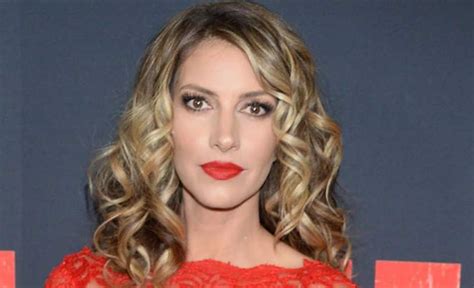 Dawn Olivieri Body Measurements Height Weight Bra Size Shoe Size