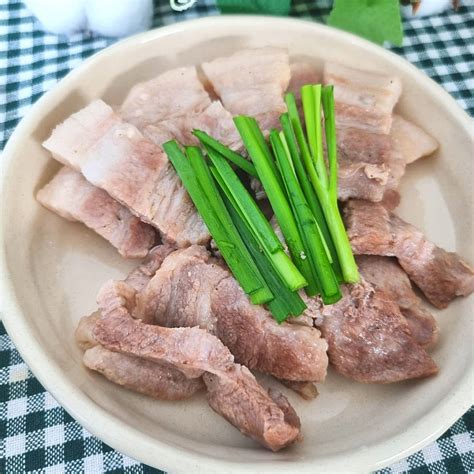 삼겹살 목살 수육 찜 만들기 수육 맛있게 삶는 방법