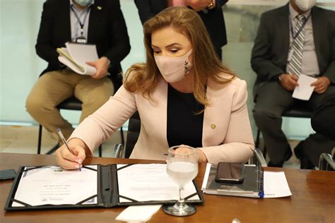 Governador Assina Ordem De Serviço Para Construção Da Primeira Cidade
