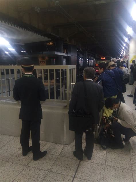 撮り鉄「撮りたい電車を回送列車で隠すという嫌がらせをされてjrに嫌悪感を抱いた」 Togetter トゥギャッター