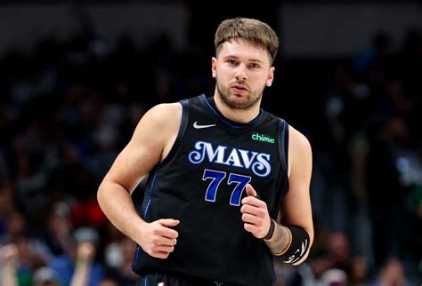 Dallas Mavs Luka Doncic Primed To Reach 10000 Nba Career Points Vs