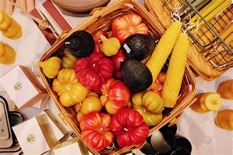 Helms Bakery Is Now Open In Culver City Los Angeles Times