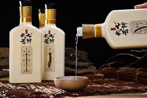 與其它香型白酒相比，醬香型白酒價格這麼貴，為何還這麼熱銷？ 每日頭條