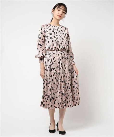 Anayi（アナイ）の「シャドーフラワープリントプリーツ ワンピース（ワンピース）」 Wear