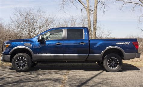 2016 Nissan Titan Xd Pricing Mpg Comparisons Specs
