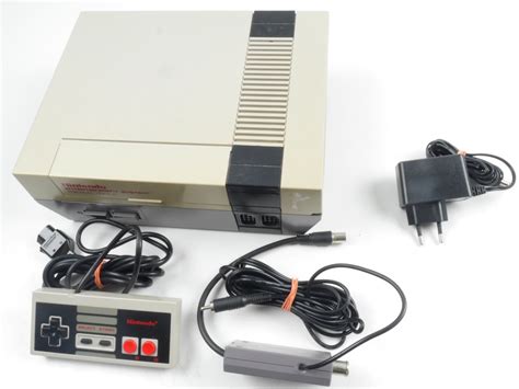 Nintendo 8 Bit Console Nes Retro Console Games Retrogame Tycoon