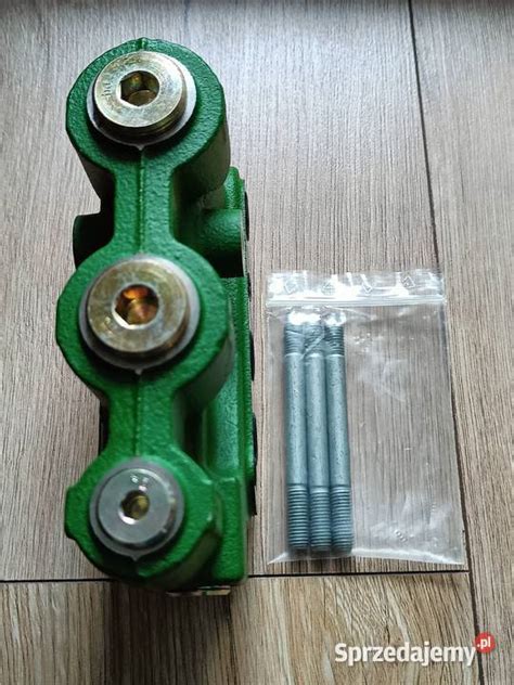 Rozdzielacz Power Beyond John Deere AL206034 oryginał Biała Podlaska