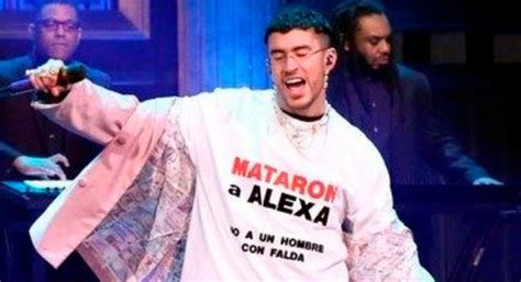 Bad Bunny Protesta Por Asesinato De Alexa En Show De Jimmy Fallon