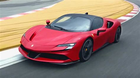 “ferrari” 1000 морины хүчтэй хосолмол хөдөлгүүртэй автомашинаа