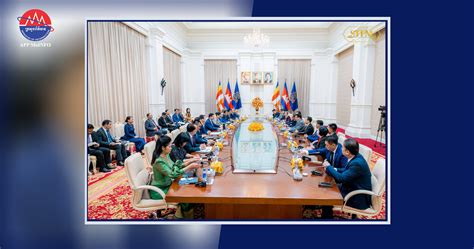 សម្តេចធិបតី នាយករដ្ឋមន្ត្រី ពិភាក្សាការងារជាមួយកាណាដា លើកិច្ចការពាណិជ្ជកម្ម ក្រសួងព័ត៌មាន