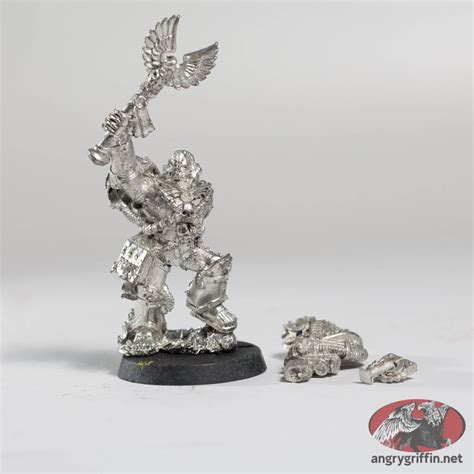 Metal Ultramarines Chaplain Cassius Angry Griffins Oldhammer