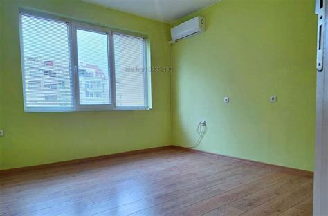 Бургас Двустаен с асансьор до Борисова градина Двустаен апартамент 58 кв м Тухла 2005 г 2 етаж