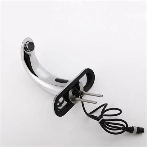 Sensor Operated Brass Faucet In Public Washroom And Bathroom For Sale
