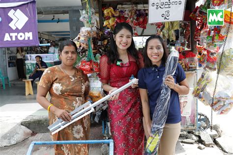 သိန်း ၁၀၀ ကျော်ဖိုး ထီး လှူဒါန်းခဲ့တဲ့ Kp အထည်ဆိုင်