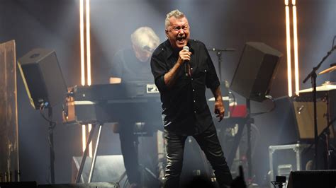 Cold Chisel Sydney Review Jimmy Barnes Gives One Of Best Shows In Music History The Weekly Times