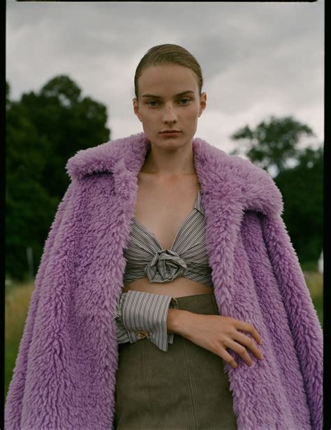 Polina E Avant Models