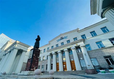 Шинэ сар шинэ бүтээл шинэхэн өглөө ️📚 ️ Хуучин оноо үдэх хийсэн бүтээснээ цэгнэх хийх