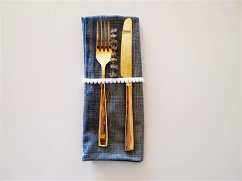 Sohum Sutras 15 Diy Ideas To Reuse Denim To Give It New Look