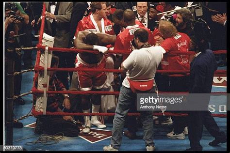 44 Riddick Bowe Vs Michael Dokes 1993 Photos And High Res Pictures