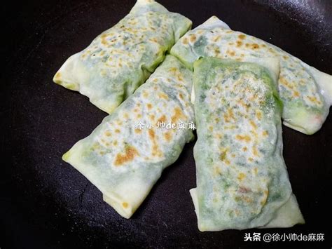 我做的韭菜盒子特別簡單，無需捏花邊，只需要簡單的折一下就行！ 每日頭條