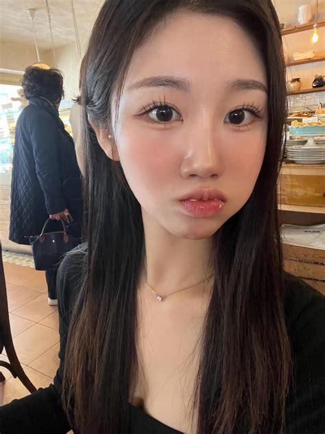 나랑은 빵 좋아하는 사람만 친구 할 수 이써