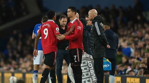 Erik Ten Hag Issues An Update On Anthony Martial After Win At Everton