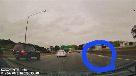 Someone Left A Step Ladder On Sh1 This Morning R Auckland